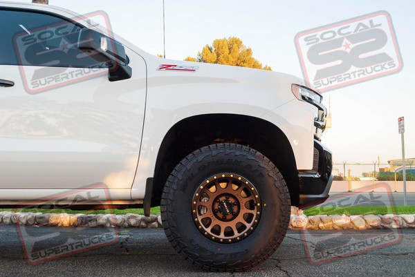 2019 Chevy Silverado 1500 Trail Boss - +1" Front / -1" Rear - Method ...