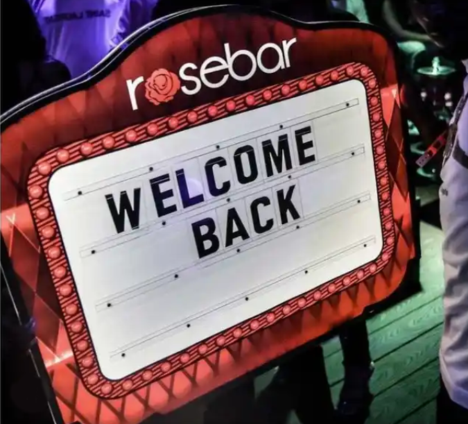 MESSAGE BOARD BOTTLE PRESENTER SIGN - MARQUEE 21.0