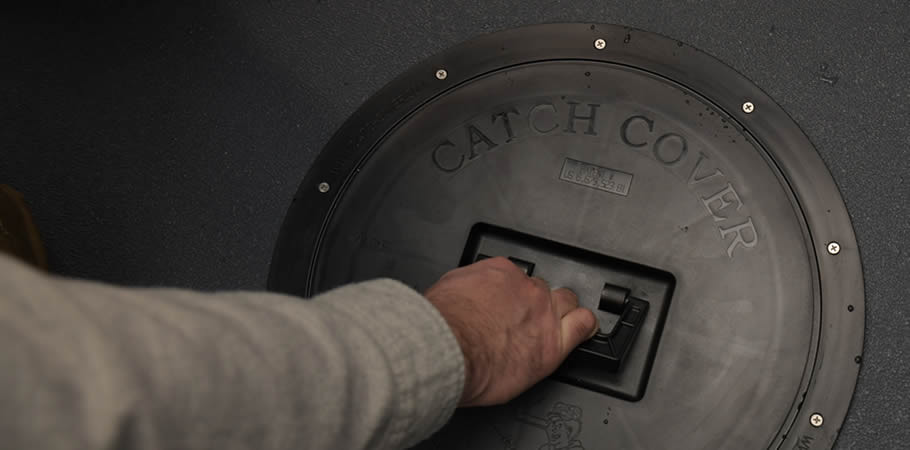 Ice Fishing & Ice House Accessories: Catch Cover