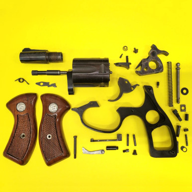 Charter Arms - Undercover .38 sp - Parts Lot