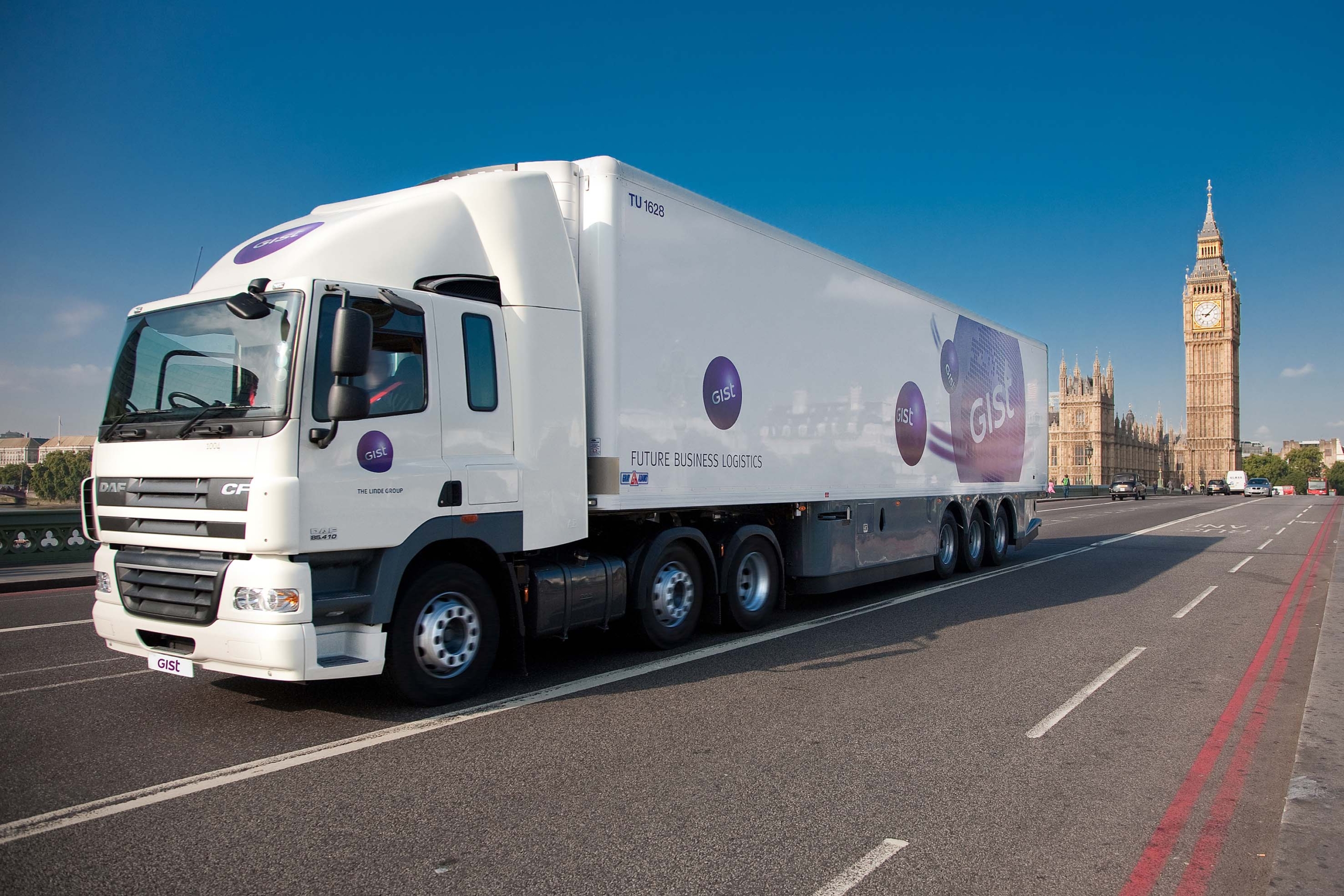 Gist - Expands use of Smartanalysis in Europe - Descartes SmartCompliance