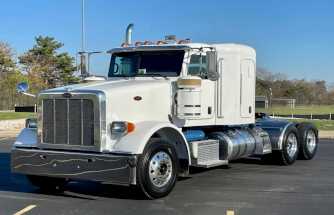Exploring the Peterbilt 367 - Shoreline Truck Parts