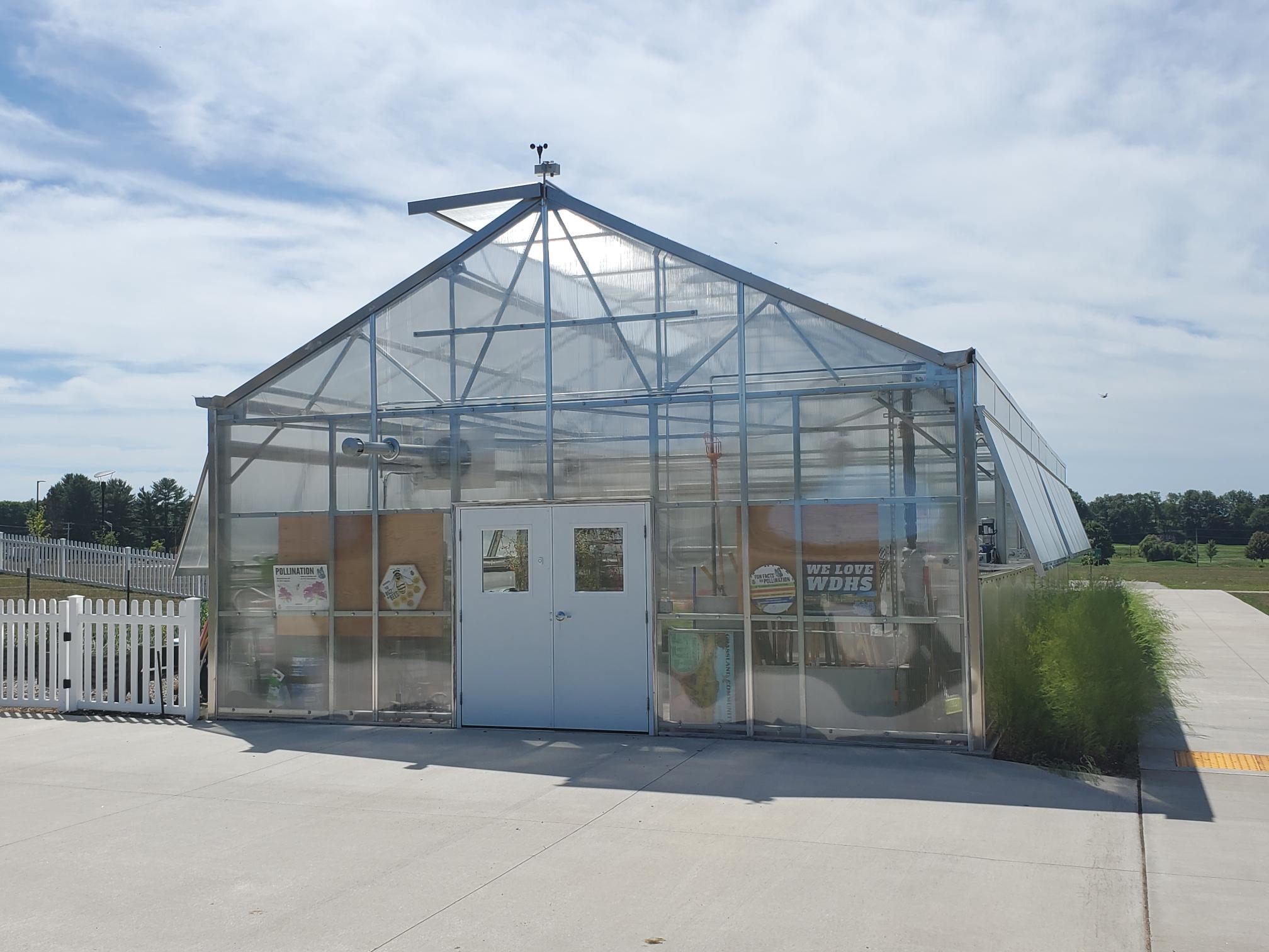 How Wisconsin Dells High School Uses Their Rimol Greenhouse for Hands-On Learning - RIMOL
