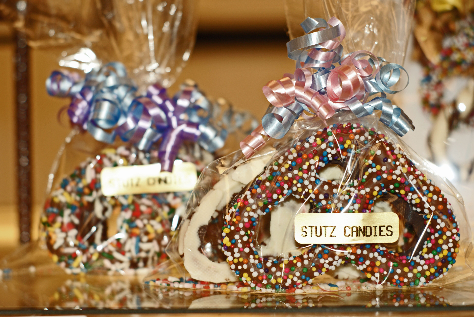 12 Piece Gourmet Chocolate Pretzel Gift Box