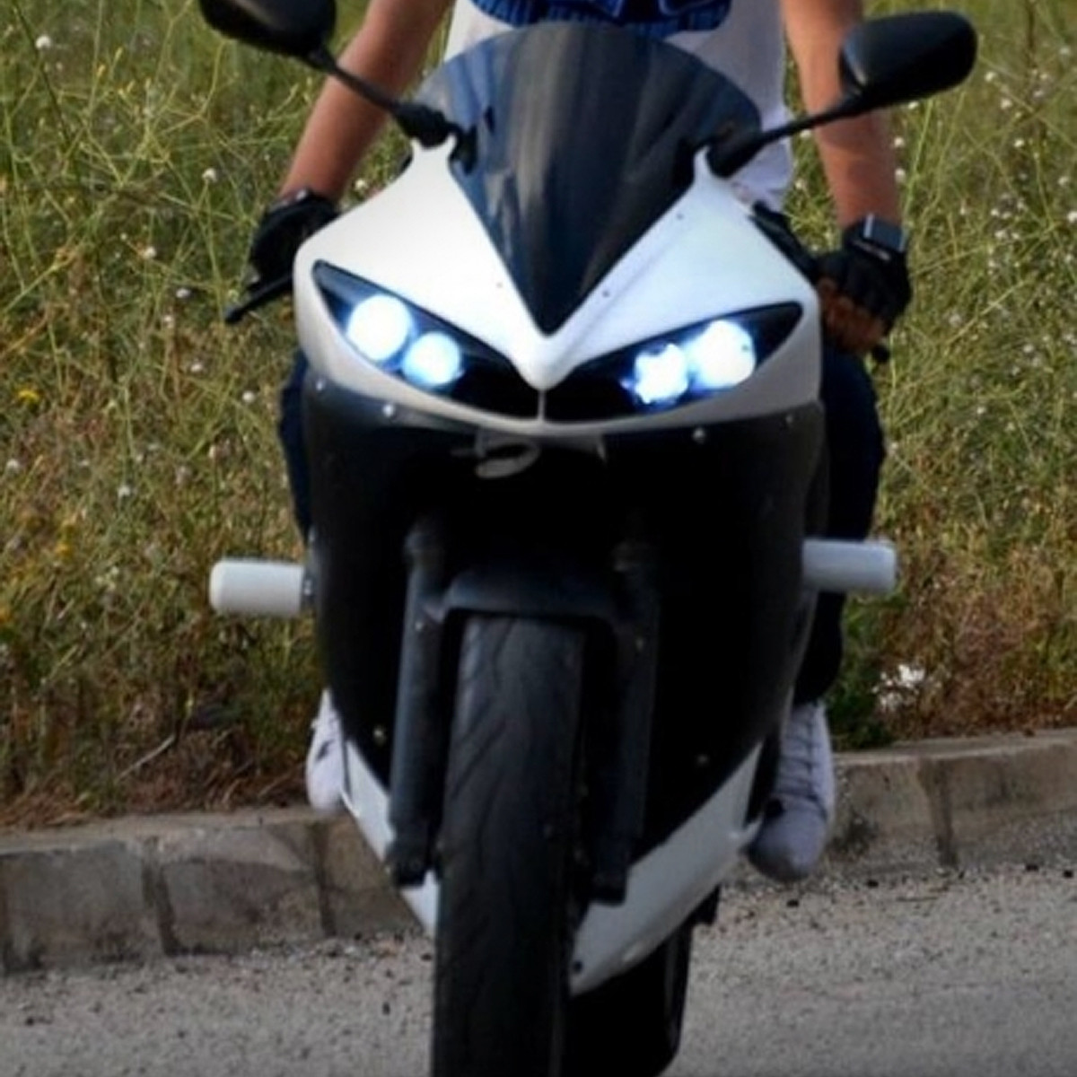 Yamaha R6s LED headlight 2006 2007 2008 2009