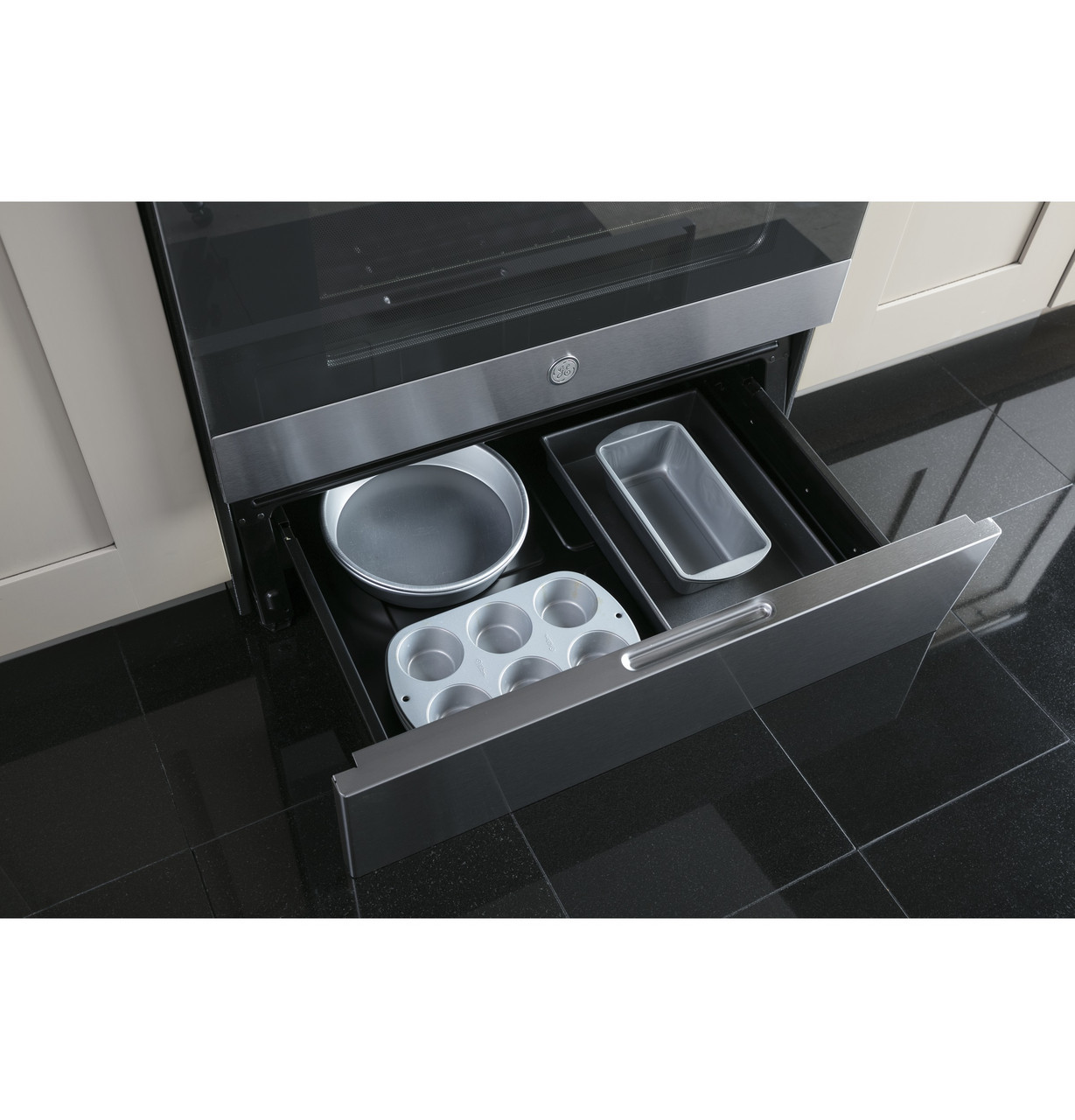 JS645SLSS GE 30" Slide-In Front Control Electric Range with Power Boil ...