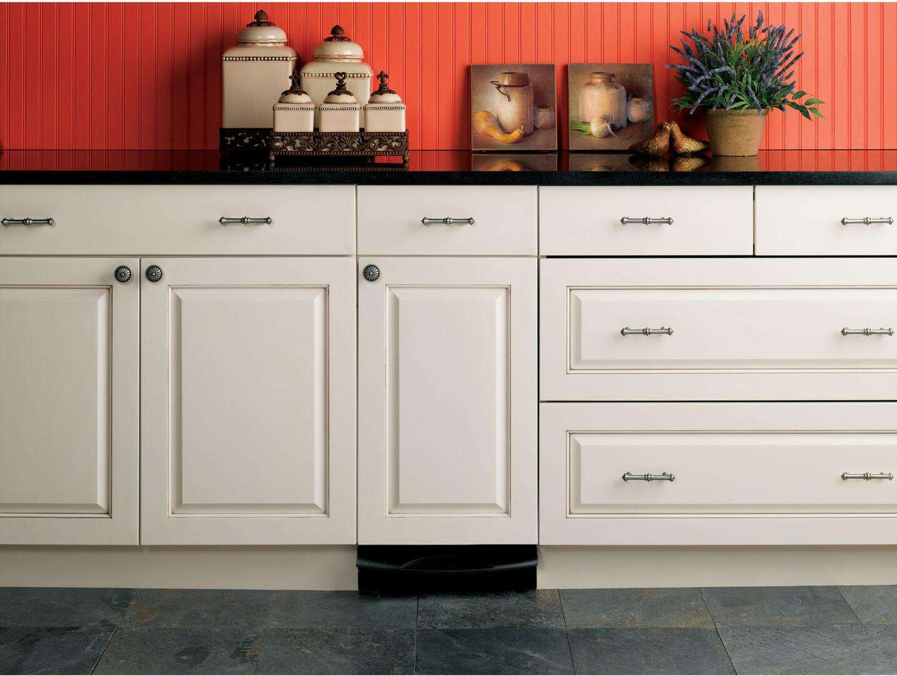 GE Profile UCG1510NII 15" 1.4 cu. ft. Built-In Trash Compactor - Custom ...