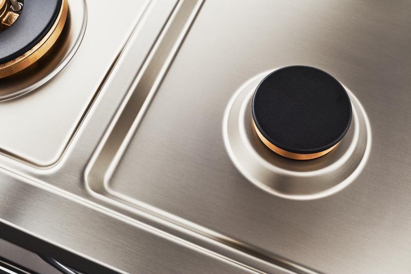 Bertazonni HER366BCFGMXT 36" Gas Range with 6 Brass Burners and Griddle ...