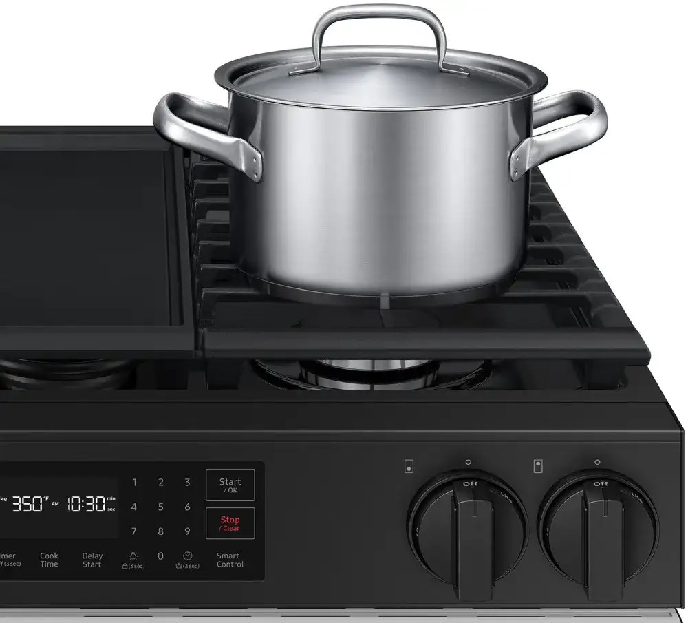 Samsung NSG6DB830012 30" Bespoke Smart Slide-In Gas Range with Air Fry ...