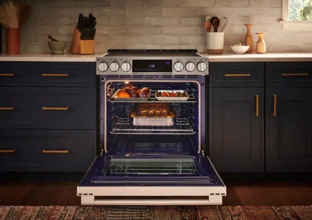 LSIS6338FE LG Studio 30" Smart WiFi Enabled Slide-In Induction Range ...