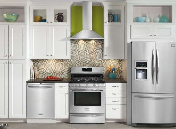 Frigidaire FHWC3055LS 30'' Canopy Wall-Mounted Hood with Dual Fans ...