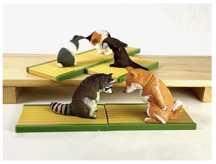 Bowing Animals Version 1 - STUDIO BRILLANTINE | DESIGN SHOP
