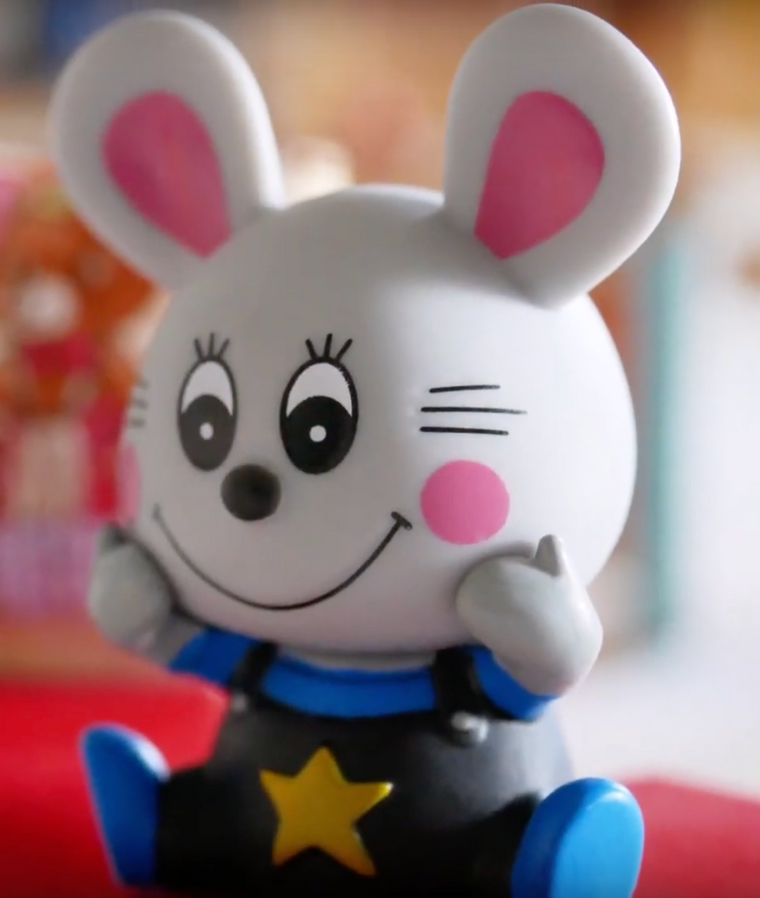 Lovely Mic Mouse / Rune Naito