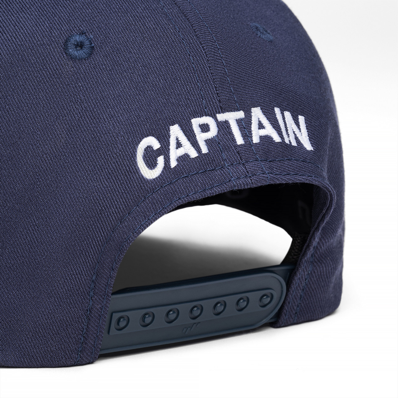Flexfit 6110NU® Solid Back Hat (Snapback) w/ Traditional Bravo Design ...