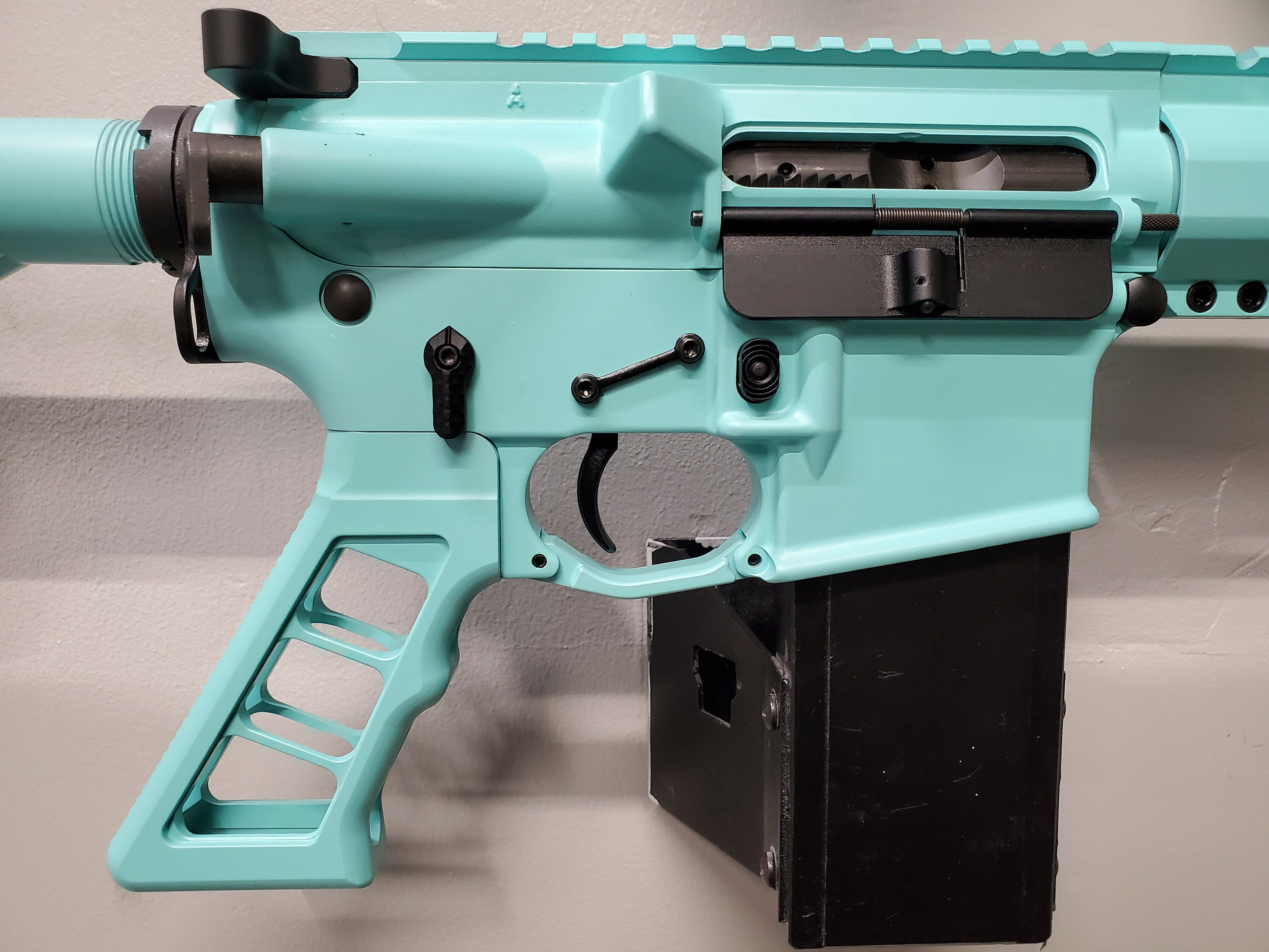 Tiffany Blue AR-15 RIFLE