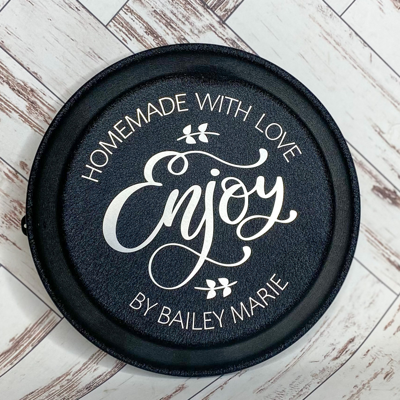 Custom Engraved Pie Pan - Wild Minds Studio