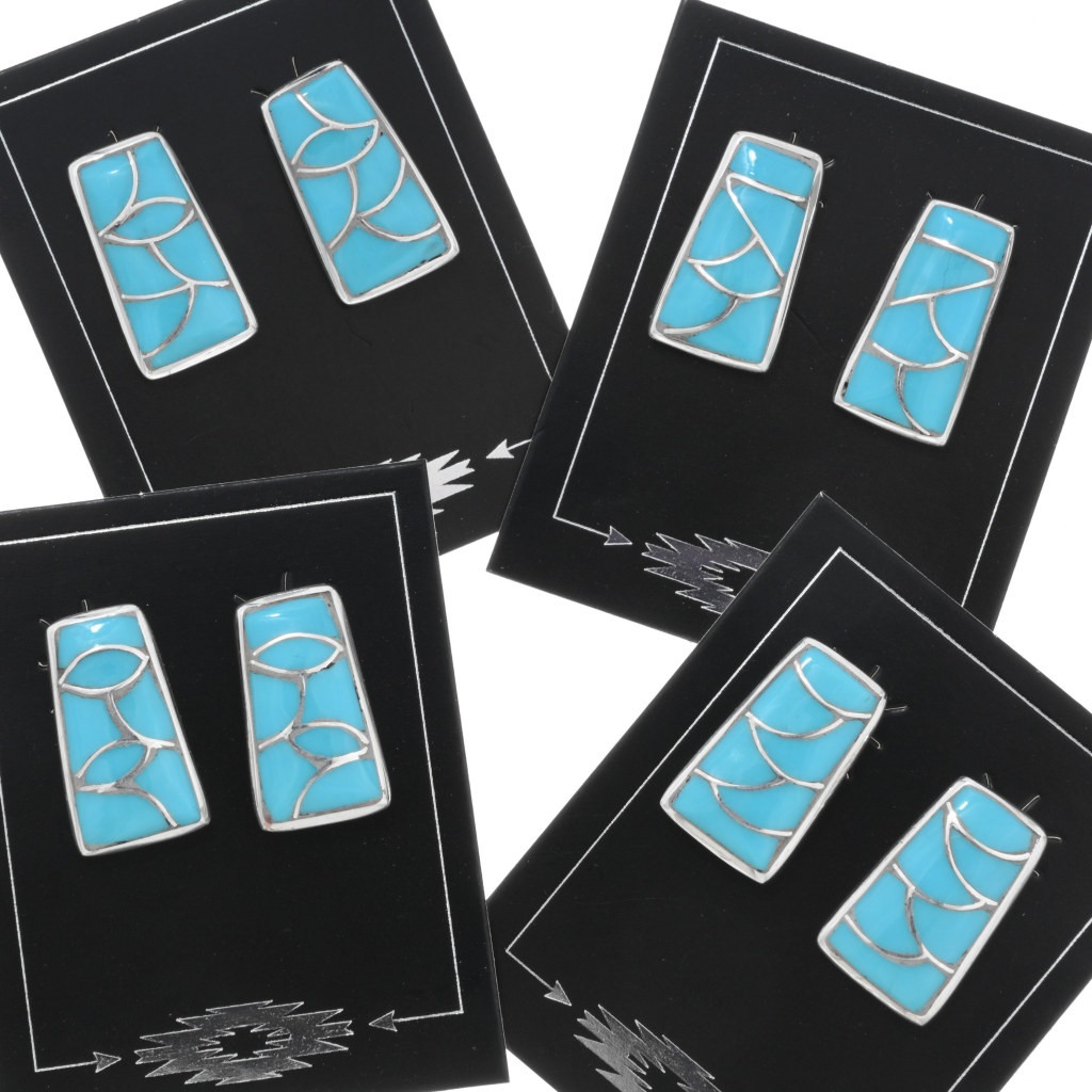 Inlaid Turquoise Zuni Post Earrings Traditional Pattern 43727
