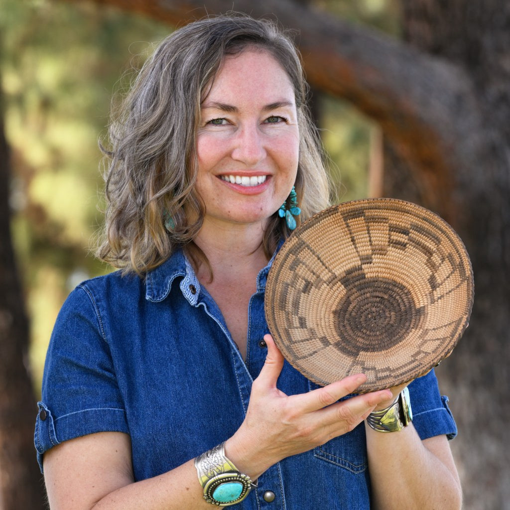 Vintage Traditional Pima Hand Woven Basket 44917