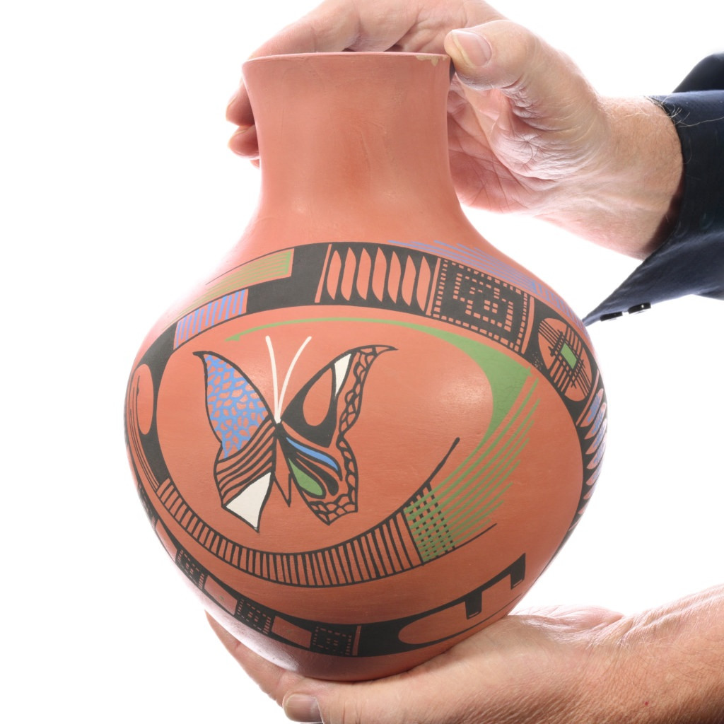 Hand Painted Butterfly Mata Ortiz Pottery By Victor Reyes 49234