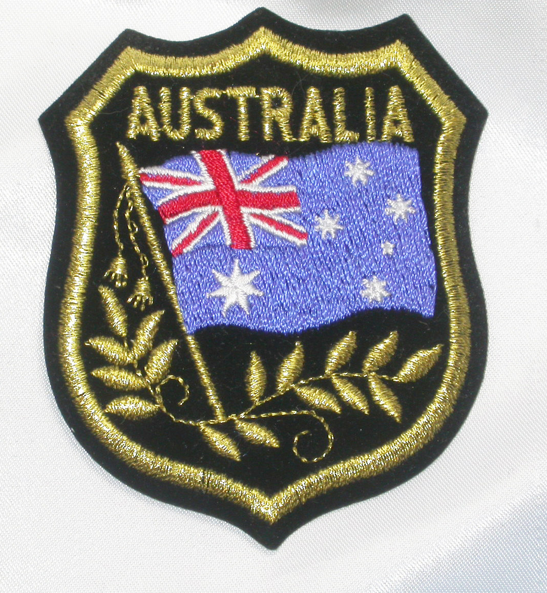 AUSTRALIA Flag Crest - Patchwork Panda Trims