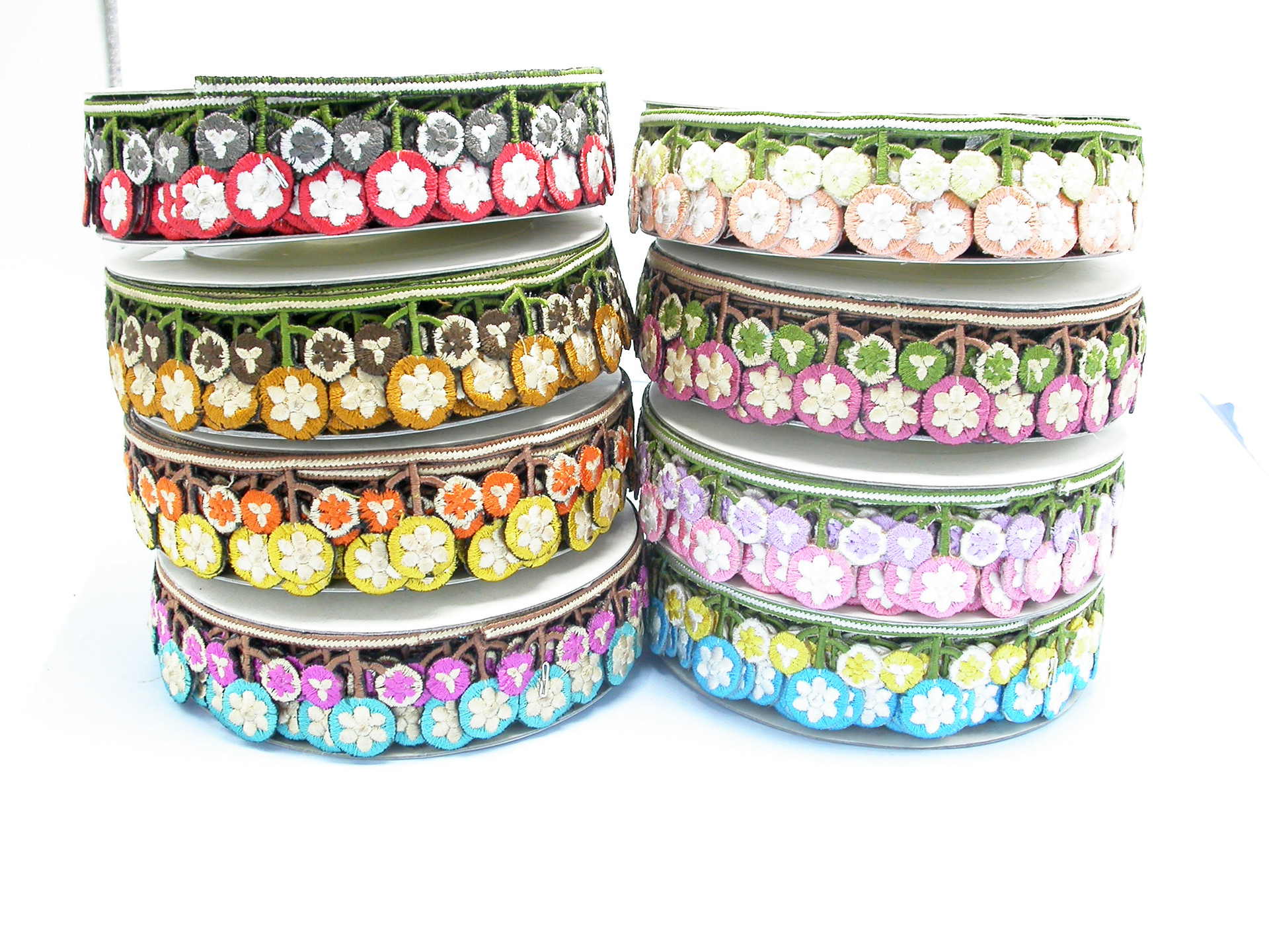 Iron On Border Preppy Flowers 35mm 1 3/8" wide - Patchwork Panda Trims