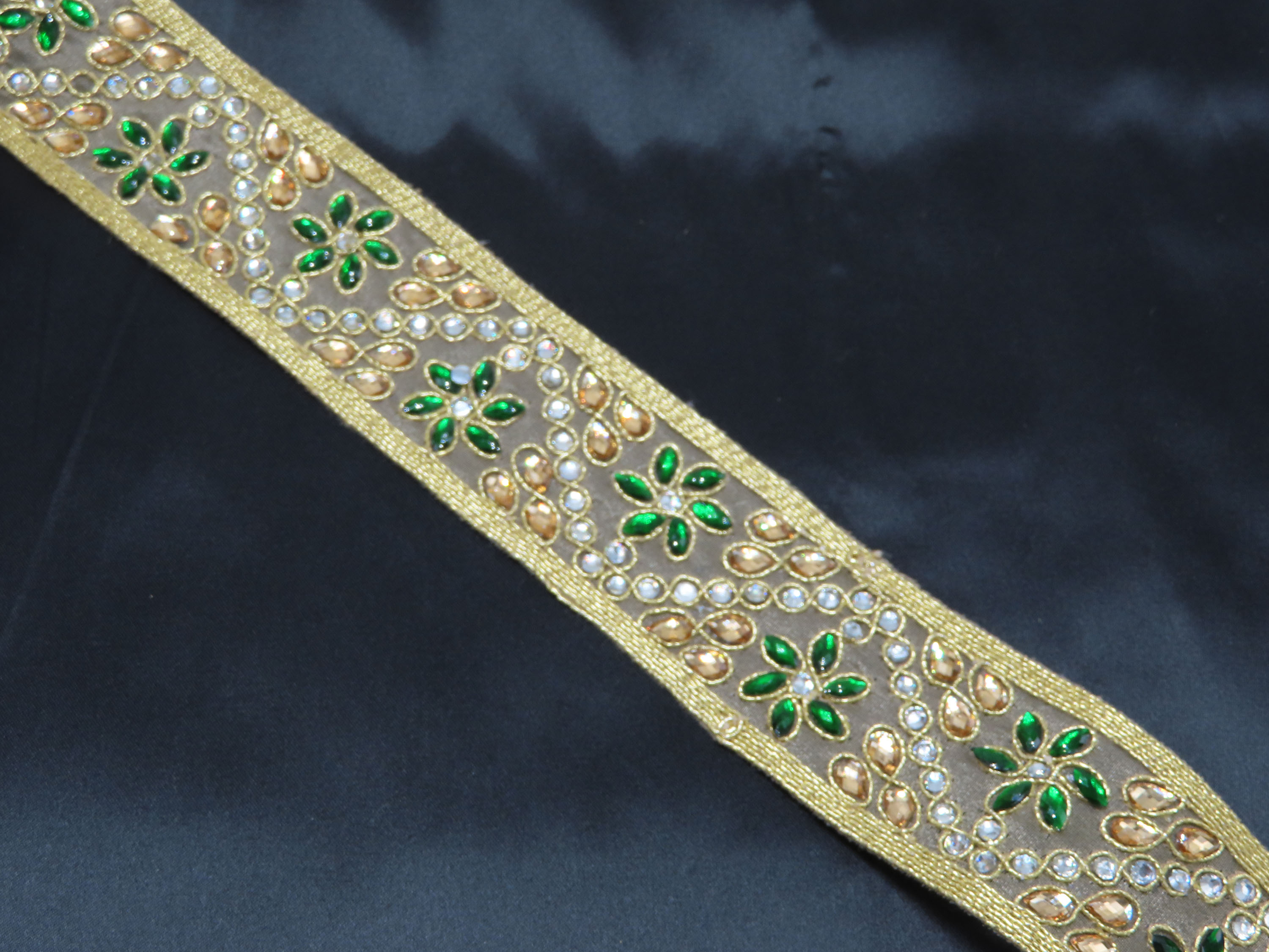 Beaded Border Floral 1 3/4" (45mm) Per Meter 10 Colors - Patchwork ...