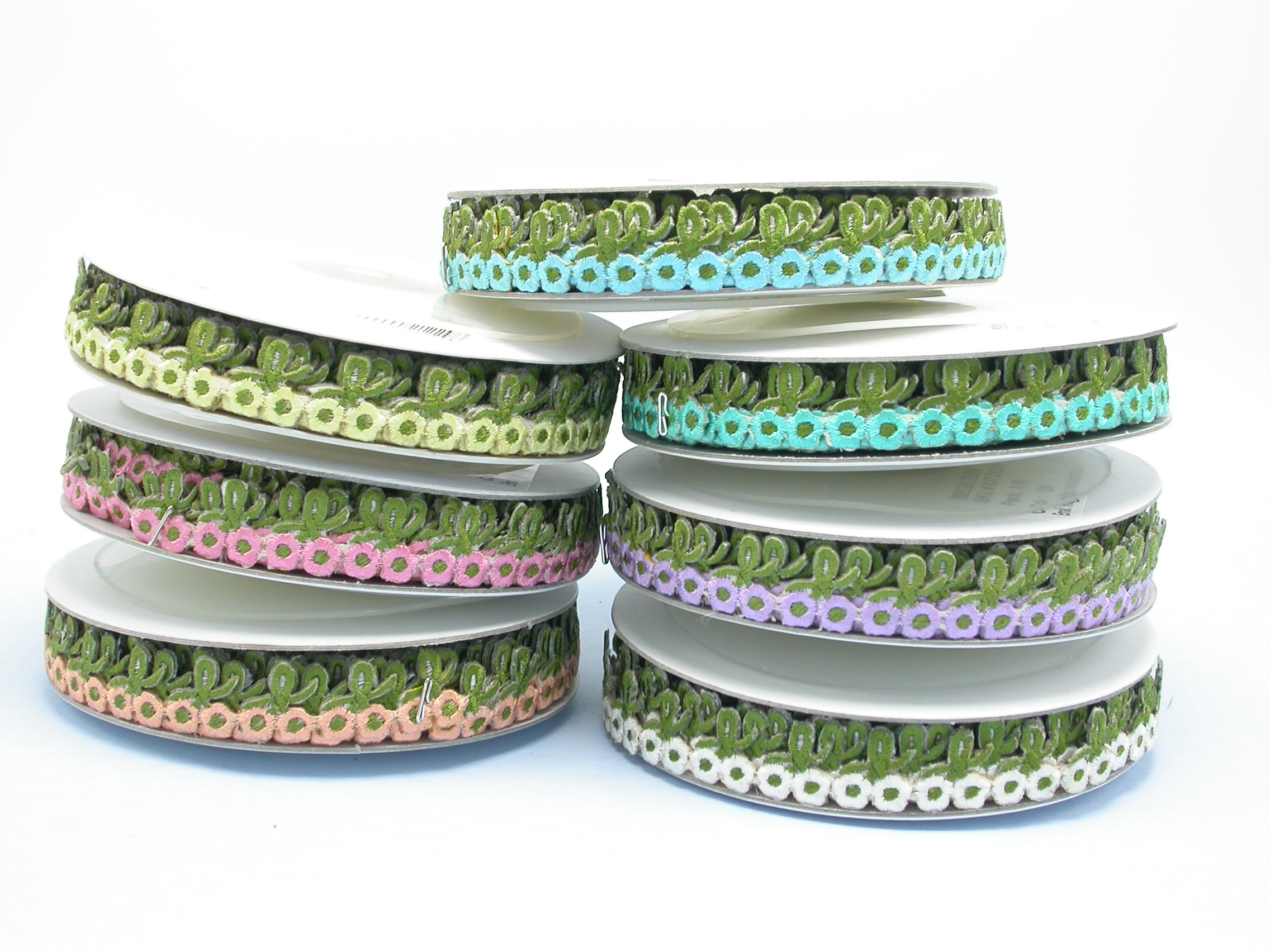 Iron On Border Flower Buds 5/8" (16mm) - Patchwork Panda Trims