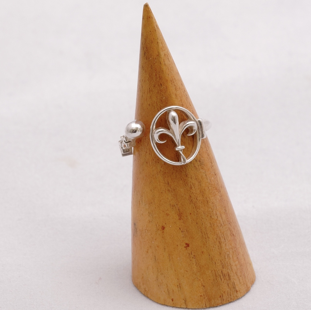 Kappa Kappa Gamma Ring - GreeKeys.com