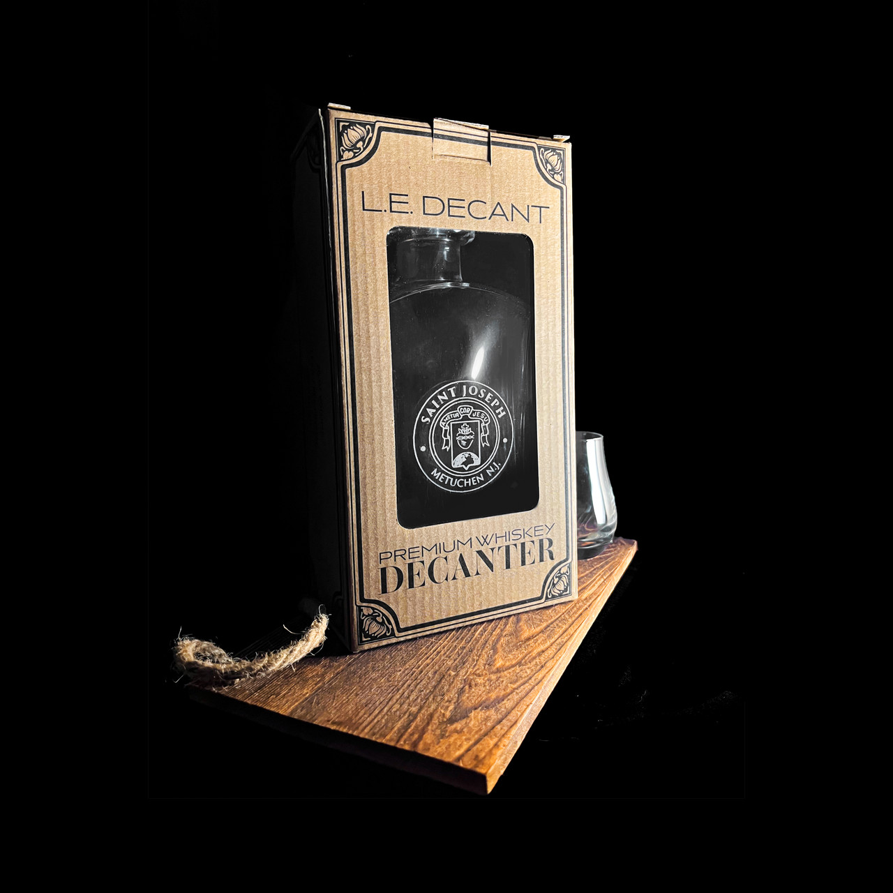 Le Decant Whiskey Decanter, 12/case - DISTILLERY PRODUCTS