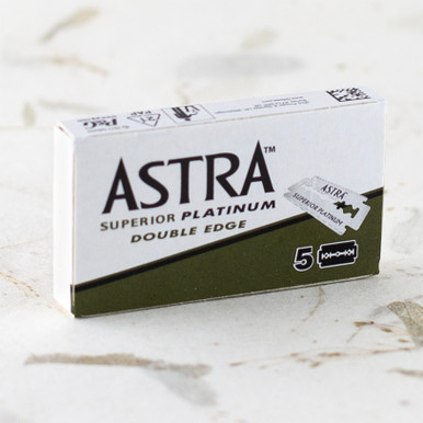 Astra Superior Platinum Double Edge Safety Razor Blades in Five Pack