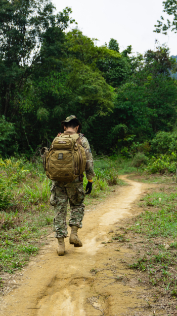 What is an ALICE Pack vs MOLLE? - Army Surplus World