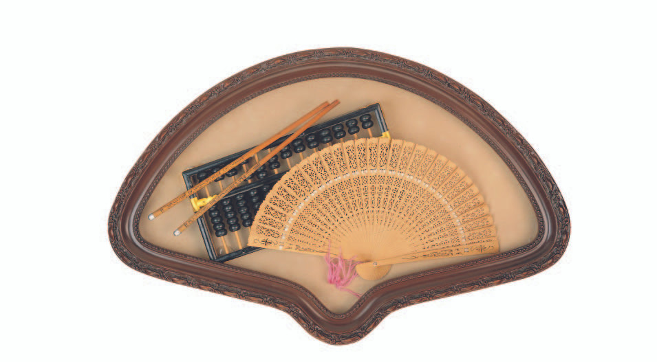 Fan Display Case 650 Gold Leaf | Display Your Fans in These Ornately ...