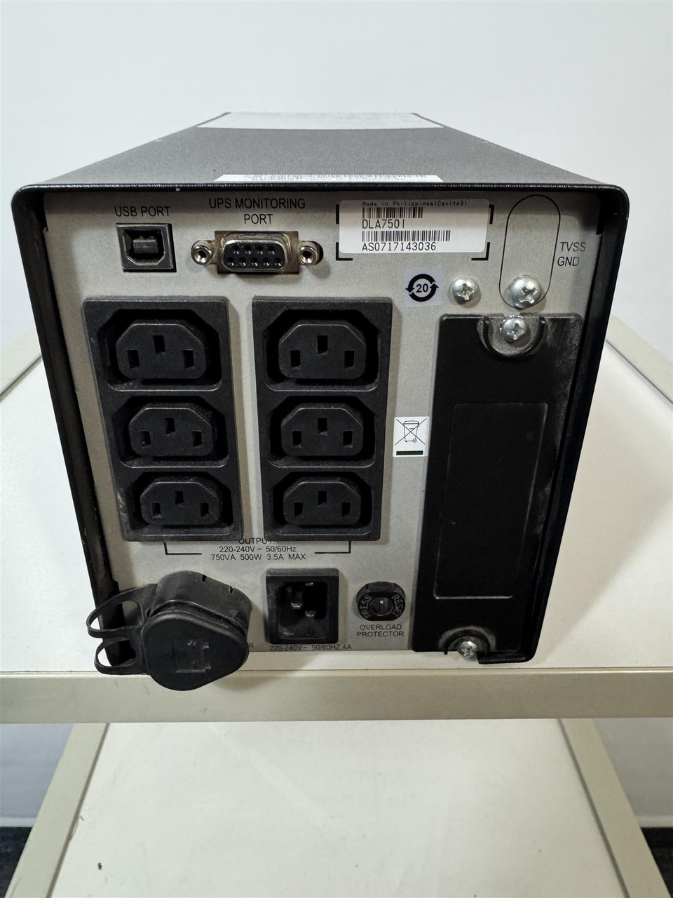 APC Smart-UPS 750 Computer USV Notstrom PC Power Backup 750VA 500W 3.5A ...