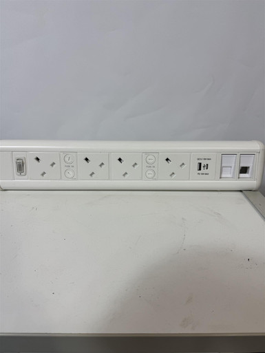 Power Data Technologies White Desk Top Power Unit (7FB-ED2-26F) - TRACOuk