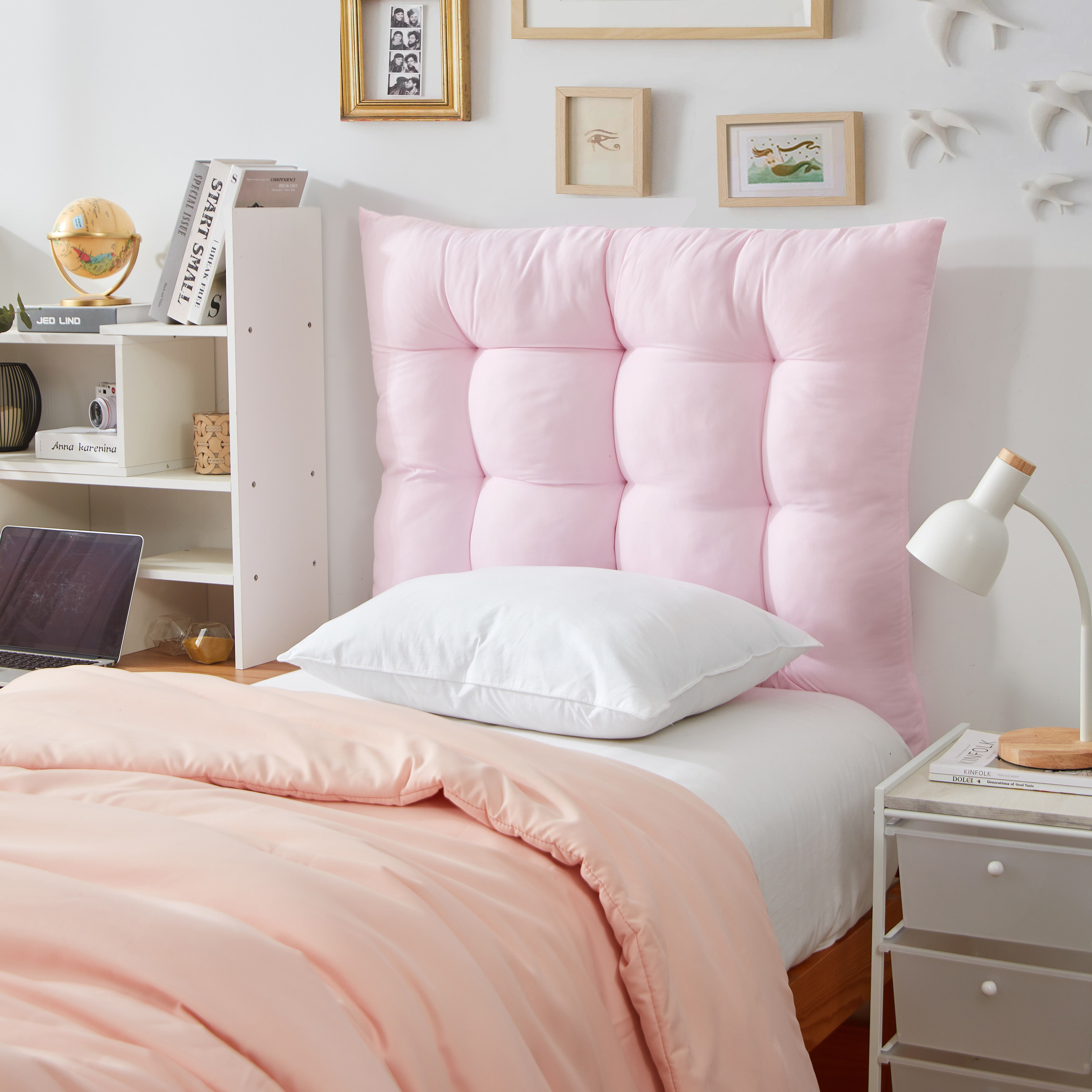 PUFFY TUFTED - PINK CRÉAM