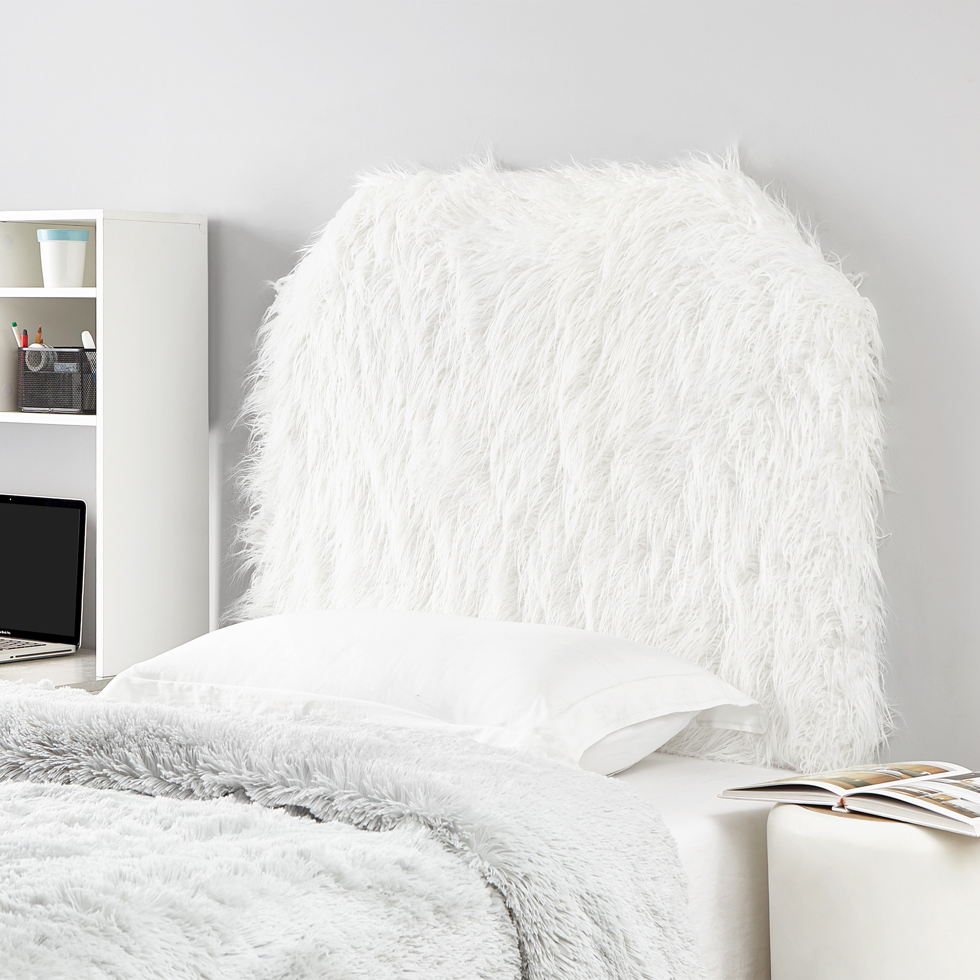 MO' FLUFFY FEATHERS - PLUSH TEXTURE MINTY GREEN