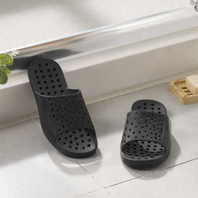 ANTIMICROBIAL MEN'S SHOWER SANDALS