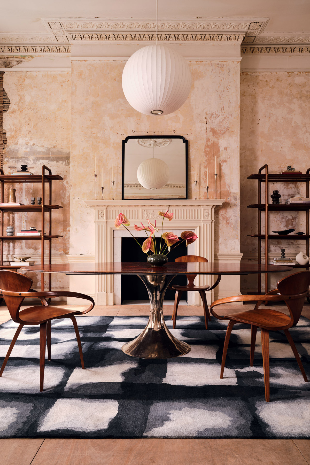 Solu Night by The Rug Company