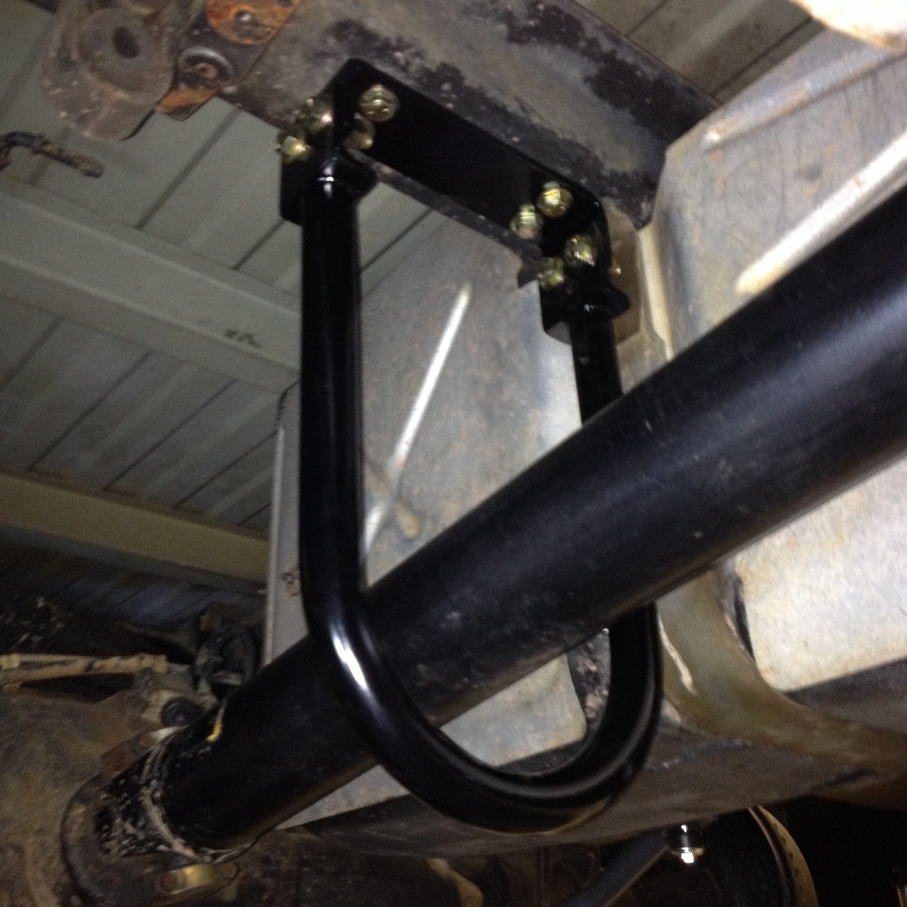 Rear Driveshaft Loop 93-01 Dodge Ram 1500 Black Powder Coated - HiPoTek
