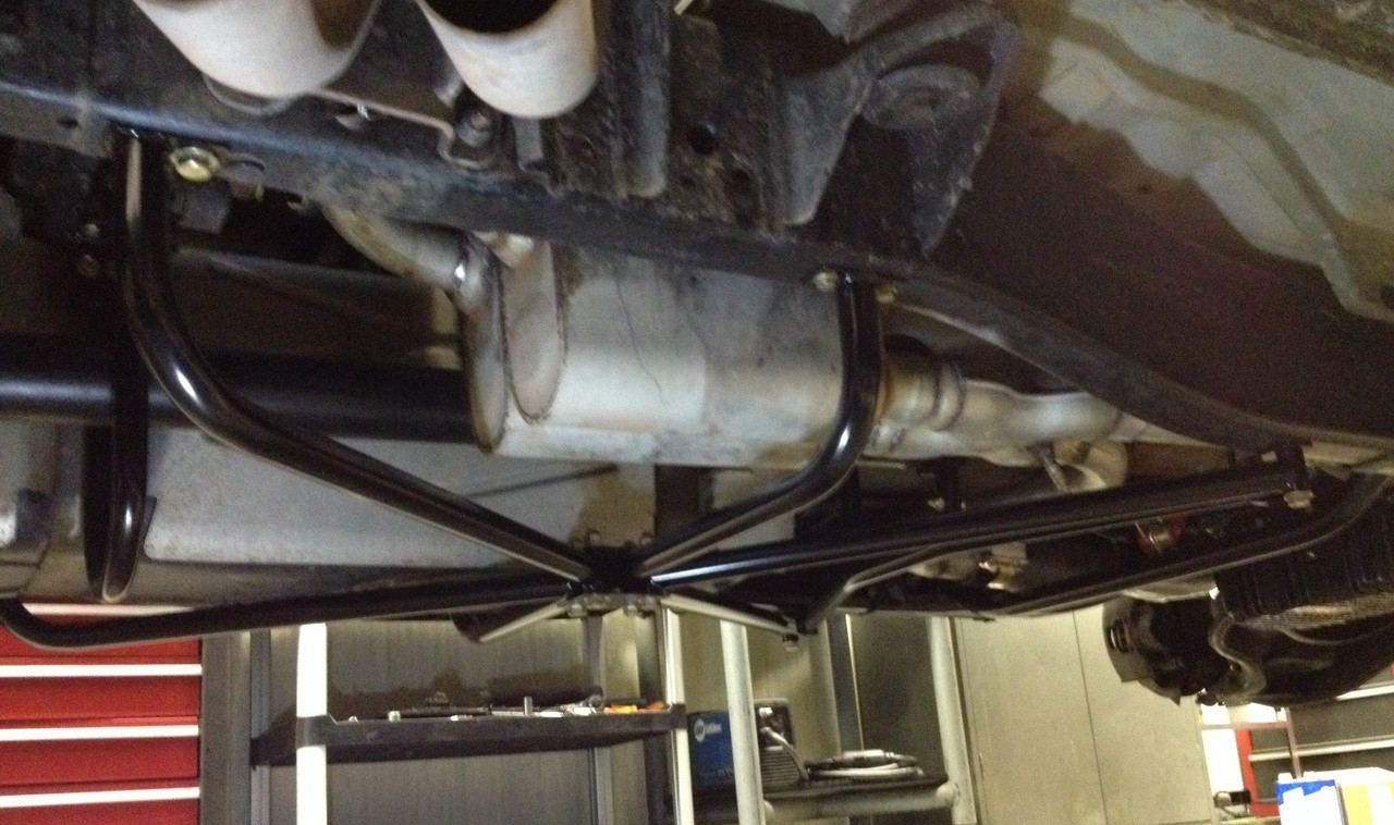 Dodge Ram 1500 Regular Cab X-Brace 1993-2001 Black Powder Coating - HiPoTek