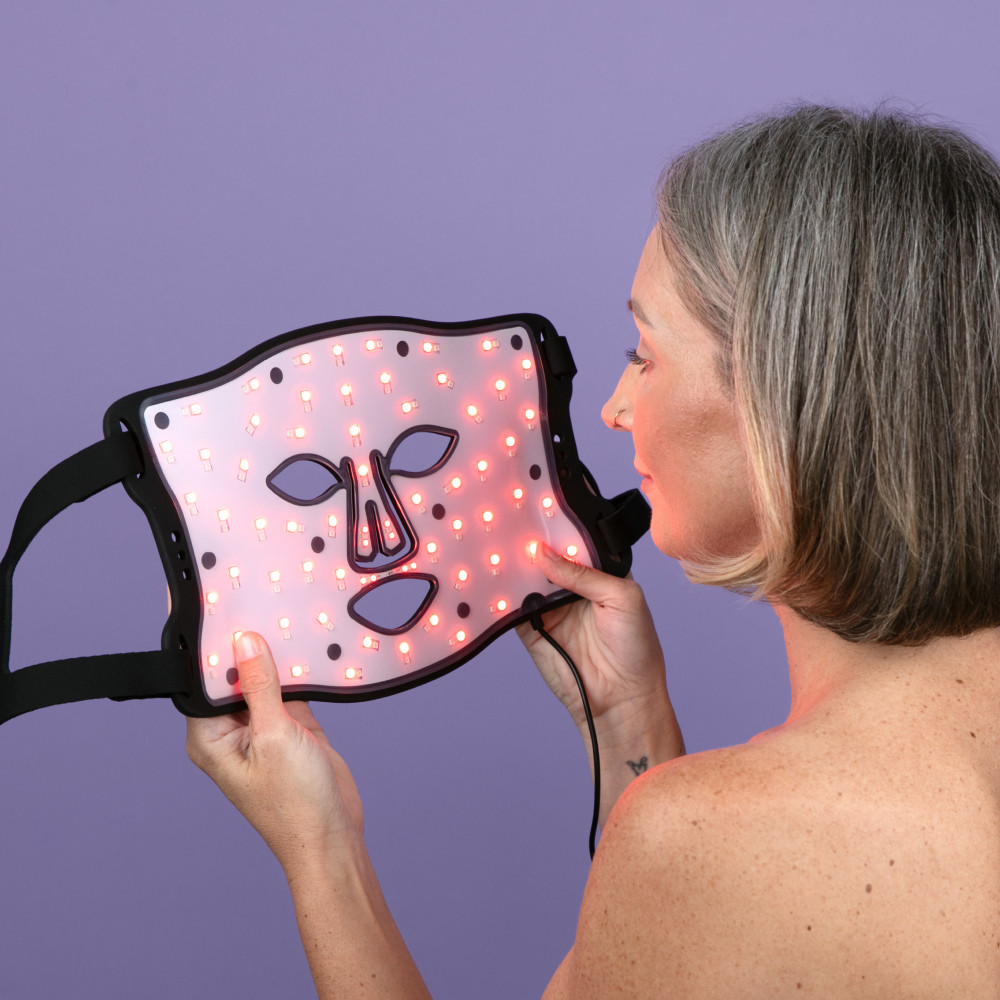 ILLUMINATE Face LED Mask
