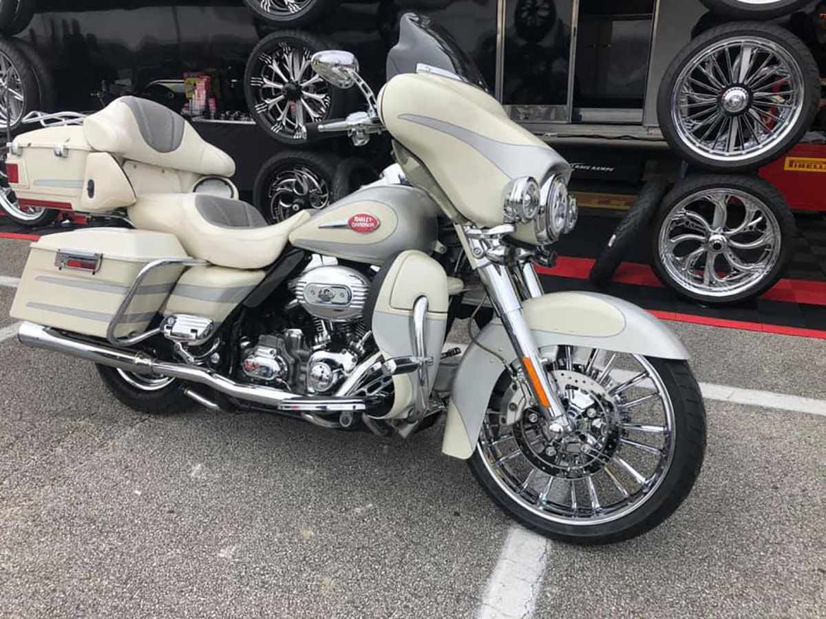 Harley Davidson Chrome Wheels