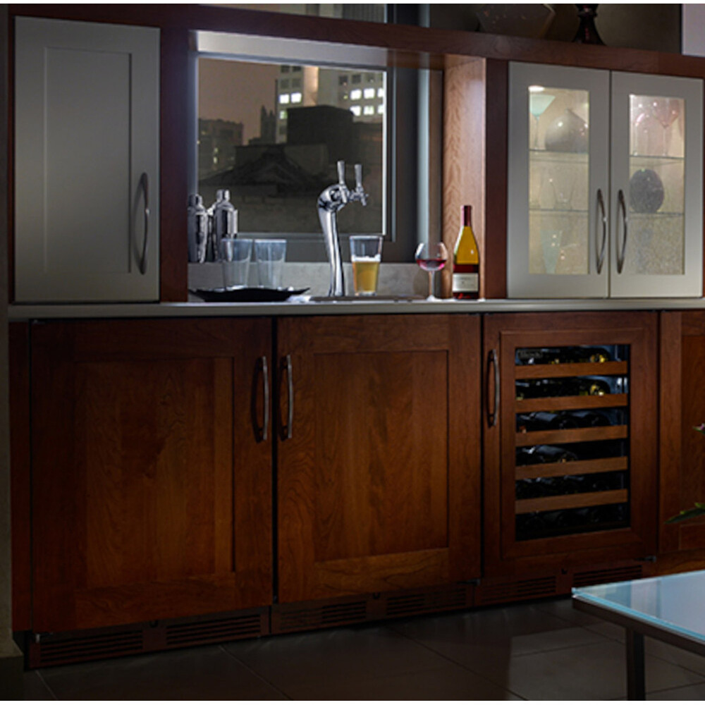 Perlick 24" Signature Series Indoor Adara Beverage Dispenser with Panel ...