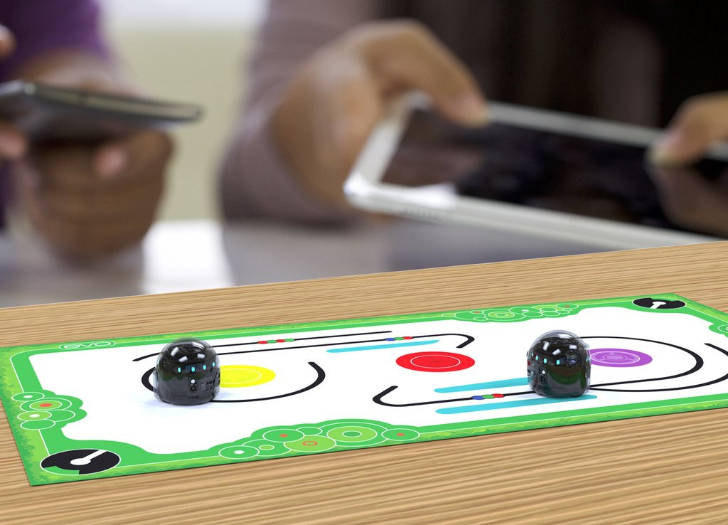Ozobot Evo Starter Pack, Titanium Black