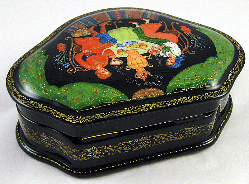 Family Tea Party | Palekh Lacquer Box
