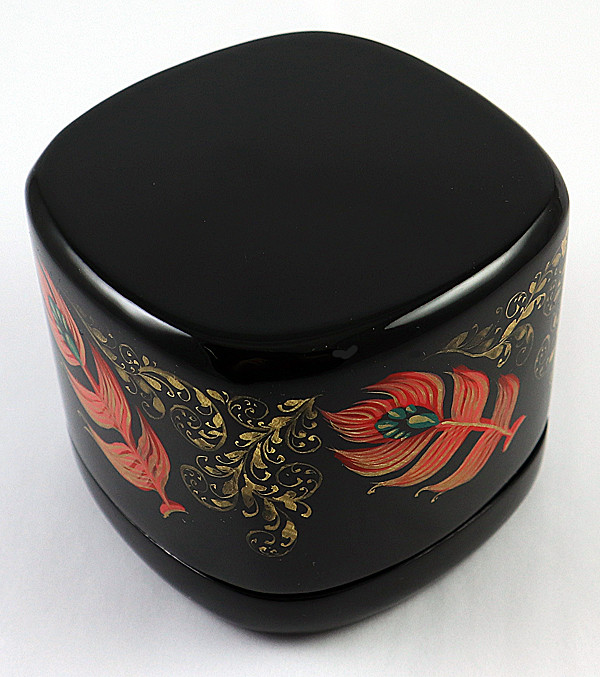 Firebird Round by Nikolaeva | Kholui Lacquer Box