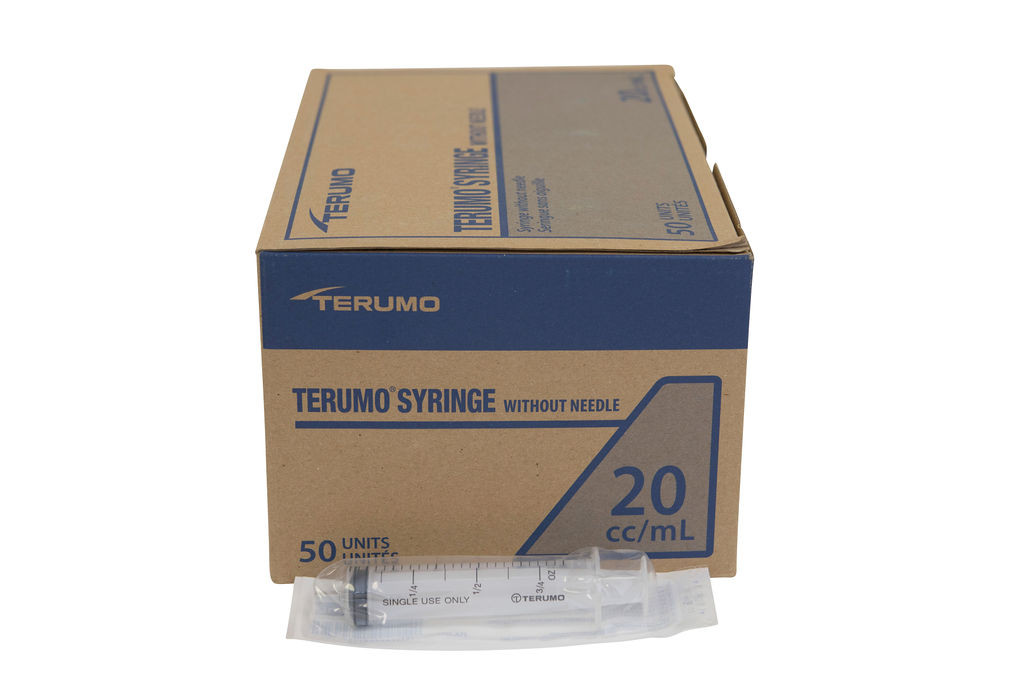 Terumo® 20 cc - Reg Luer Tip Syringes - 50 ct - KBC International