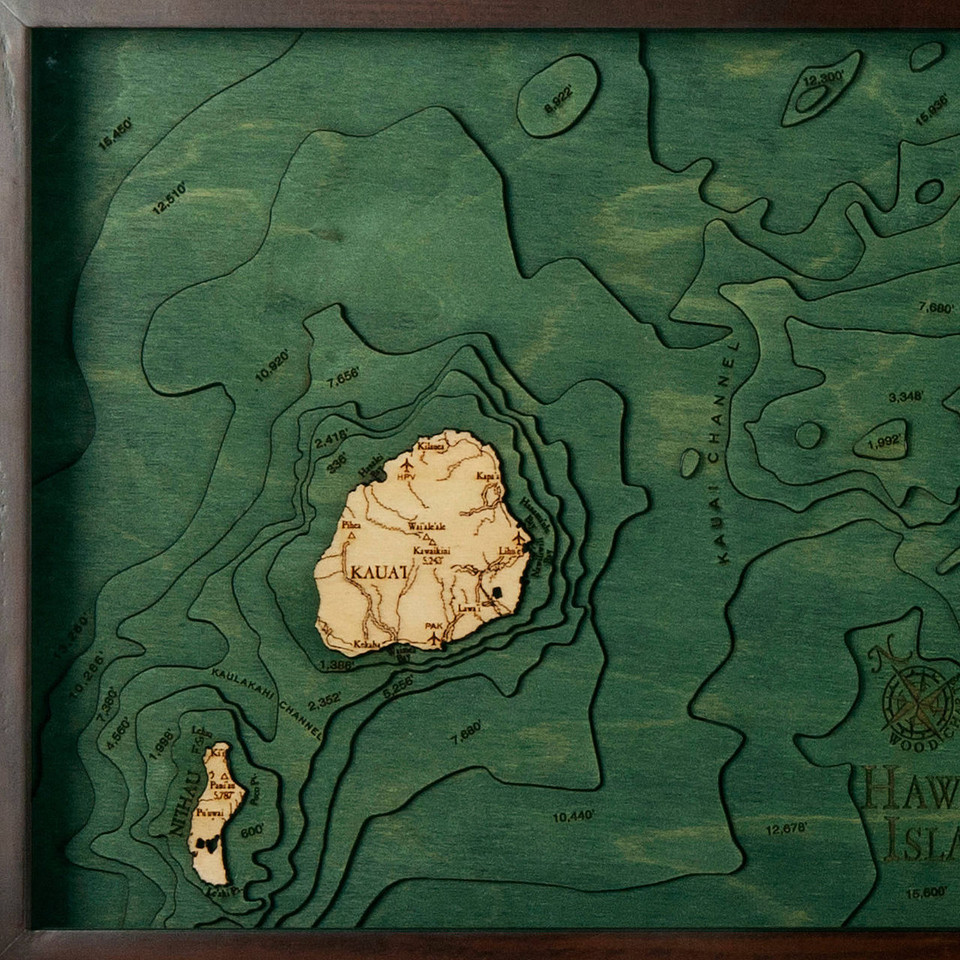 Hawaiian Islands Wooden Map Art | Topographic 3D Chart