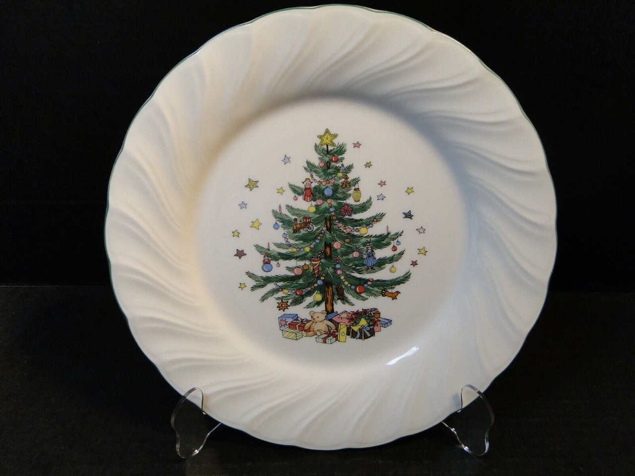 Nikko Happy Holidays Dinner Plates 10 3/4" In the Original Box Set 4 ...