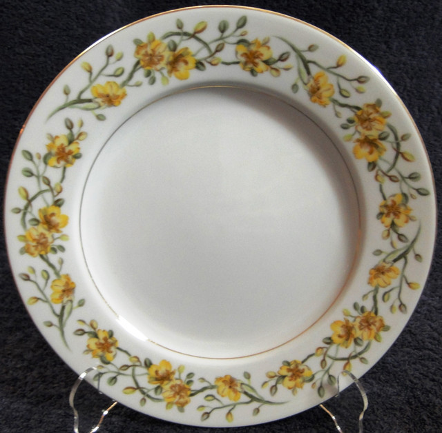 Modern Preowned Replacement Dinnerware - Noritake Preowned Items ...